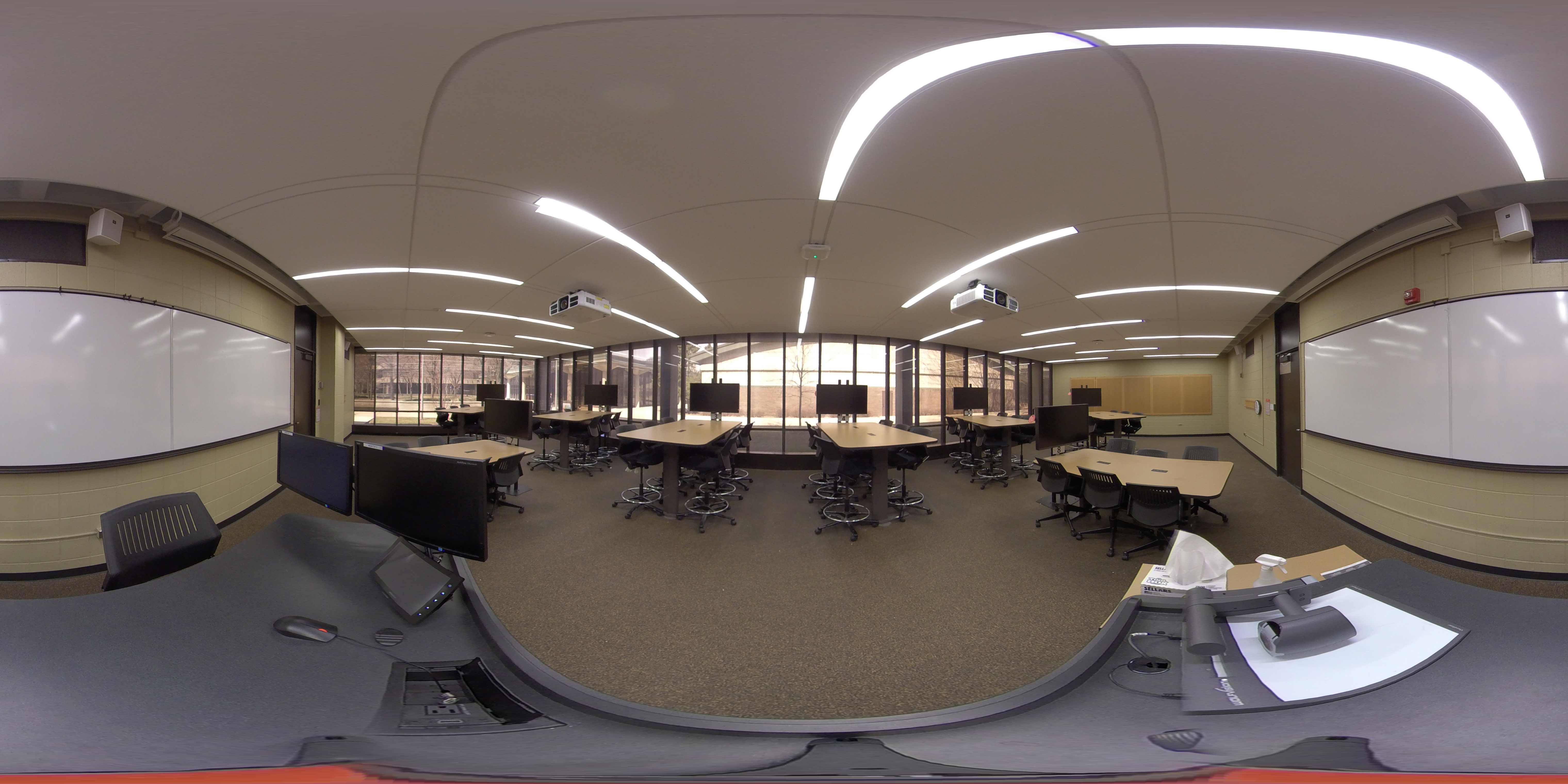 vcas-wb-fmapps1.ad.uic.edu - /ClassroomImages/